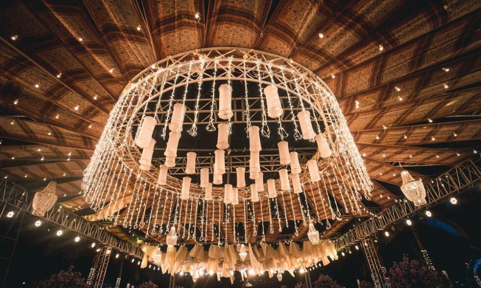 How Long Does It Take to Set Up a Mandap Decoration? | Zzeeh